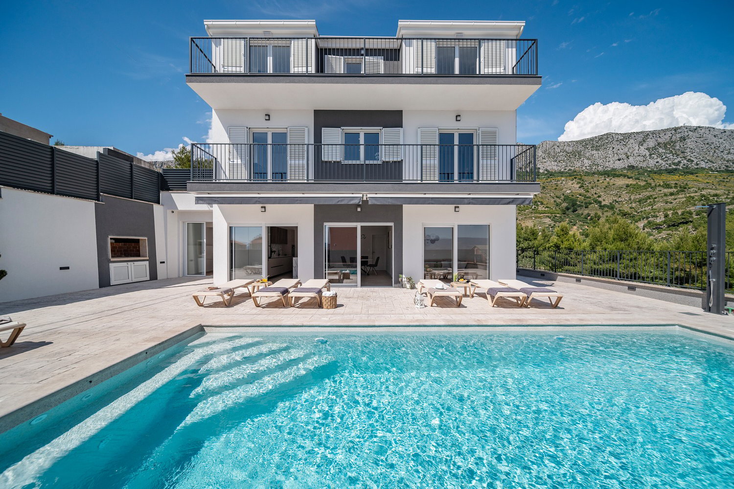 Large Groups | SPL Villas | The Villa Specialists